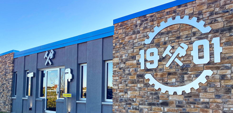 Contact 1901 - 1901 INC